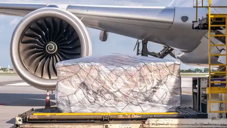 2024 Freight Industry Outlook | UPS Supply Chain Solutions - United States